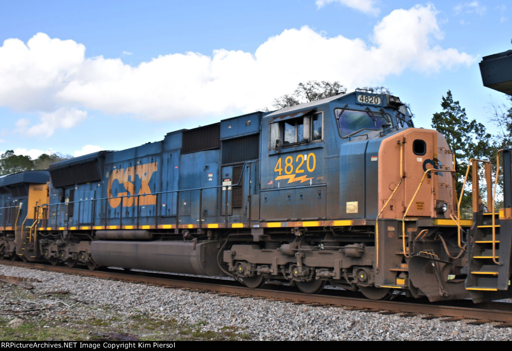 CSX 4820